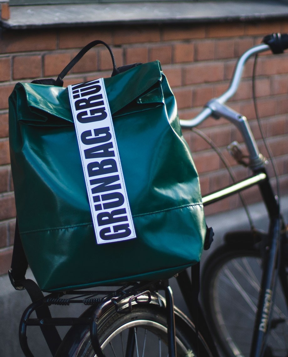 Green Backpack 21-25 L. Sustainably Practical Backpack